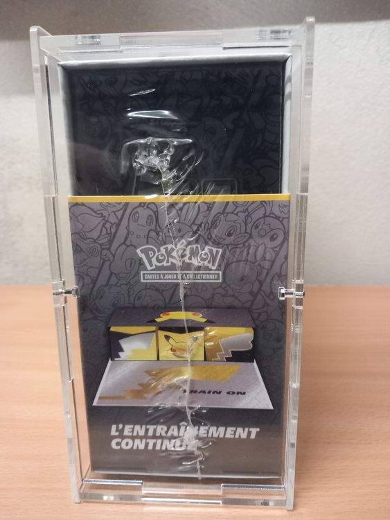 Ultra Premium Collection Scellée 25 ans Célébrations Pokemon (Neu und ...