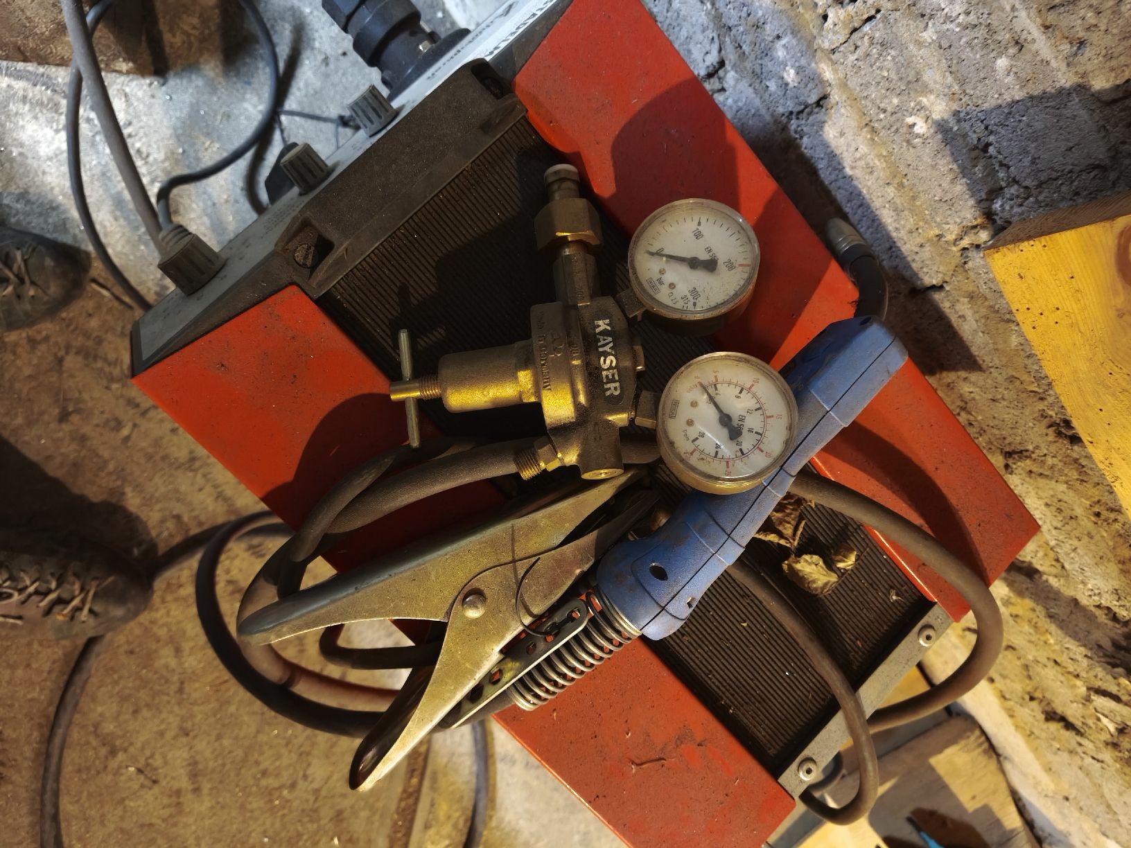 Schweissgerät Schweisskraft Pro-MAG 250 - Top Zustand! (Gebraucht) in ...