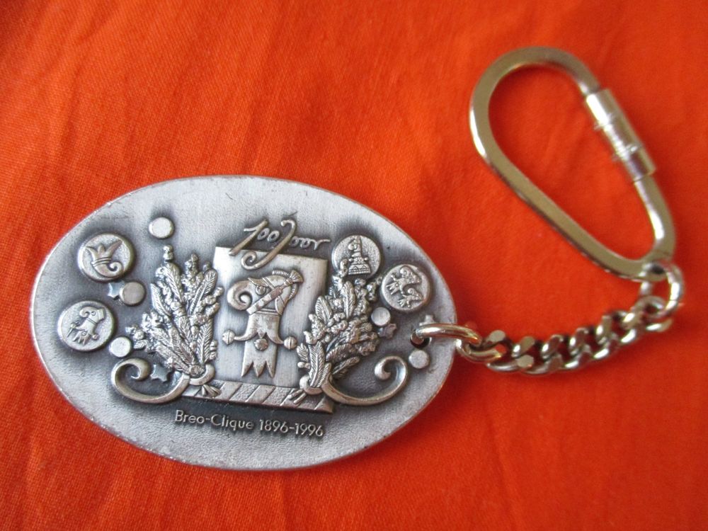 Schlüsselanhänger 100 Jahre Breo Basel Fasnacht (Gebraucht) in ...