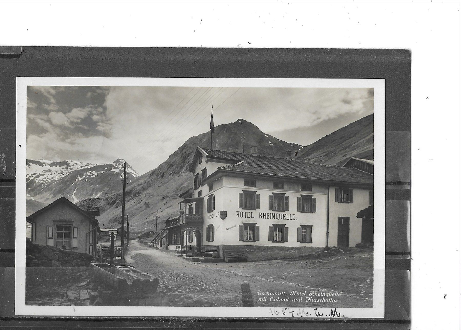 GR Tschamutt Hotel Rheinquelle mit Calmut und Nurschallas (Gebraucht) in Schocherswil für CHF 6 ...