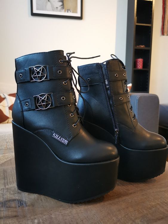 Killstar Plateau Boots High Heel | Kaufen auf Ricardo