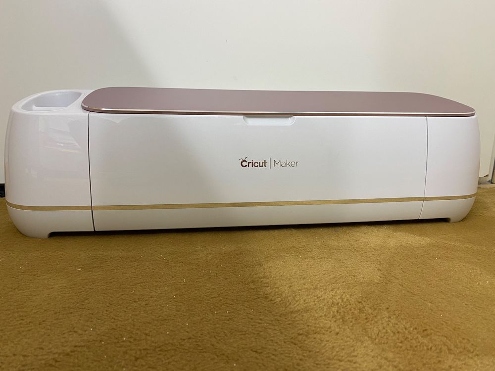Cricut Maker Plotter (Gebraucht) in Freidorf TG für CHF 215 – mit ...
