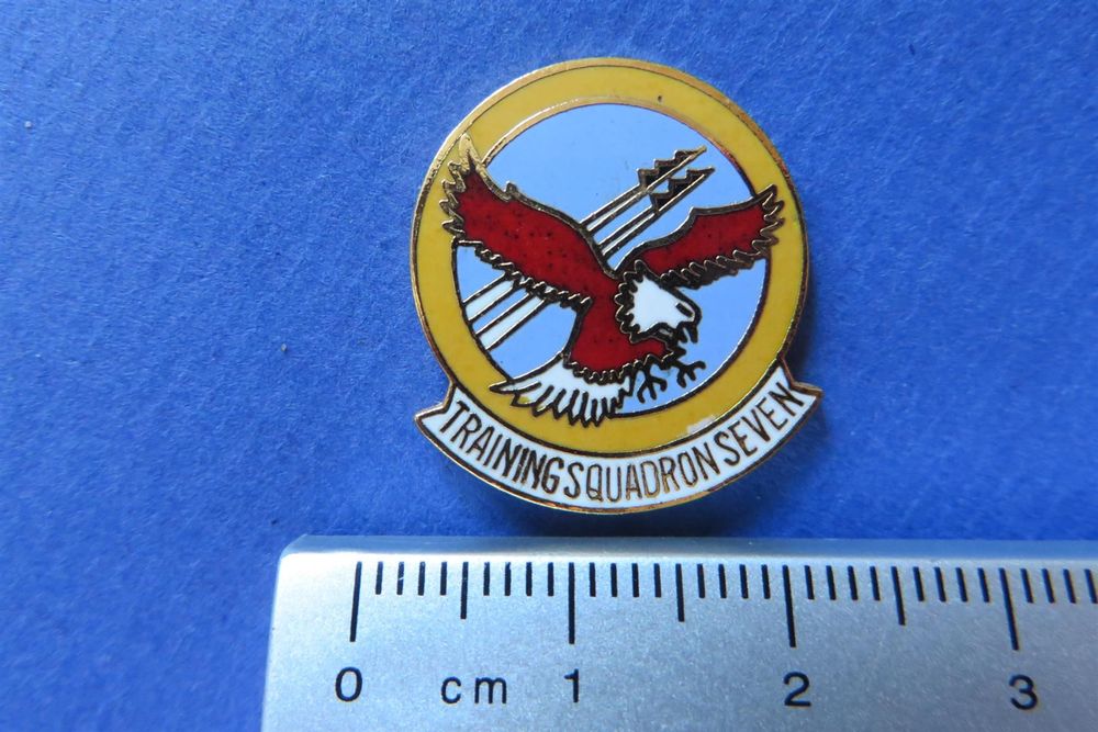 Pin's,LUFTWAFFE,TRAININGSQUADRON SEVEN (D'occasion) à pour CHF 1 – avec ...