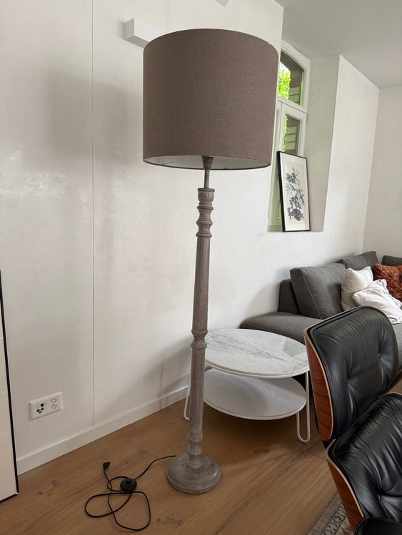 Stehlampe Landhausstil (Gebraucht) in Küsnacht ZH für CHF 55 – nur Abholung auf Ricardo kaufen