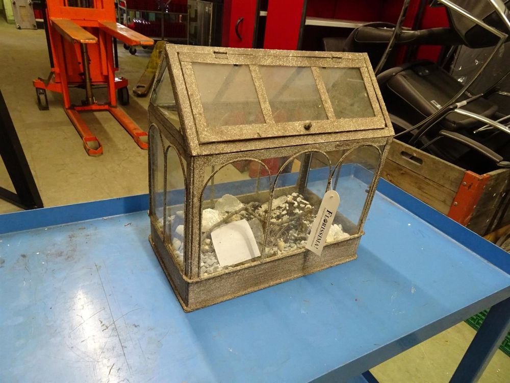 E730 Mini Treibhaus aus Metall ab 1.- | Kaufen auf Ricardo