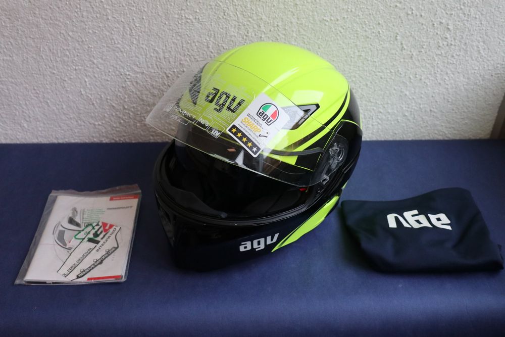 AGV Motorradhelm, Grösse M | Kaufen auf Ricardo