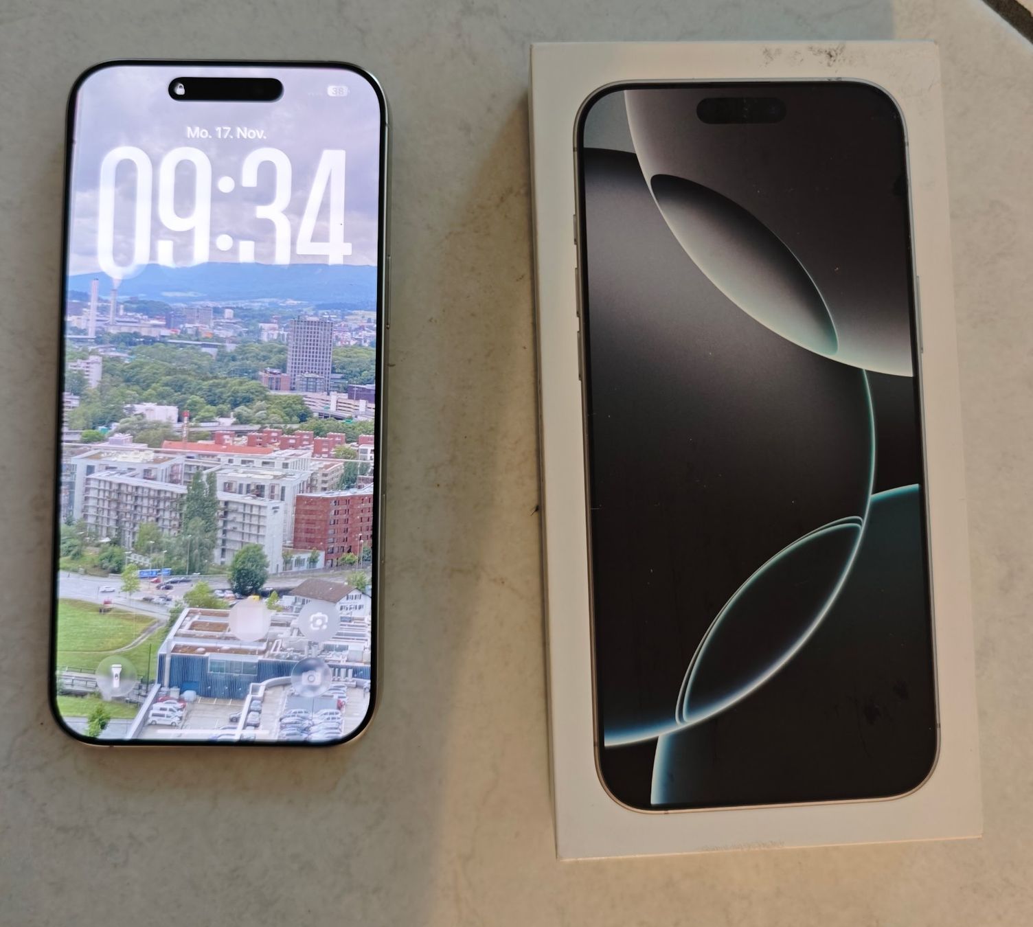 Iphone 16 Pro Max Titan weiss 256 GB (Neu (gemäss Beschreibung)) in ...