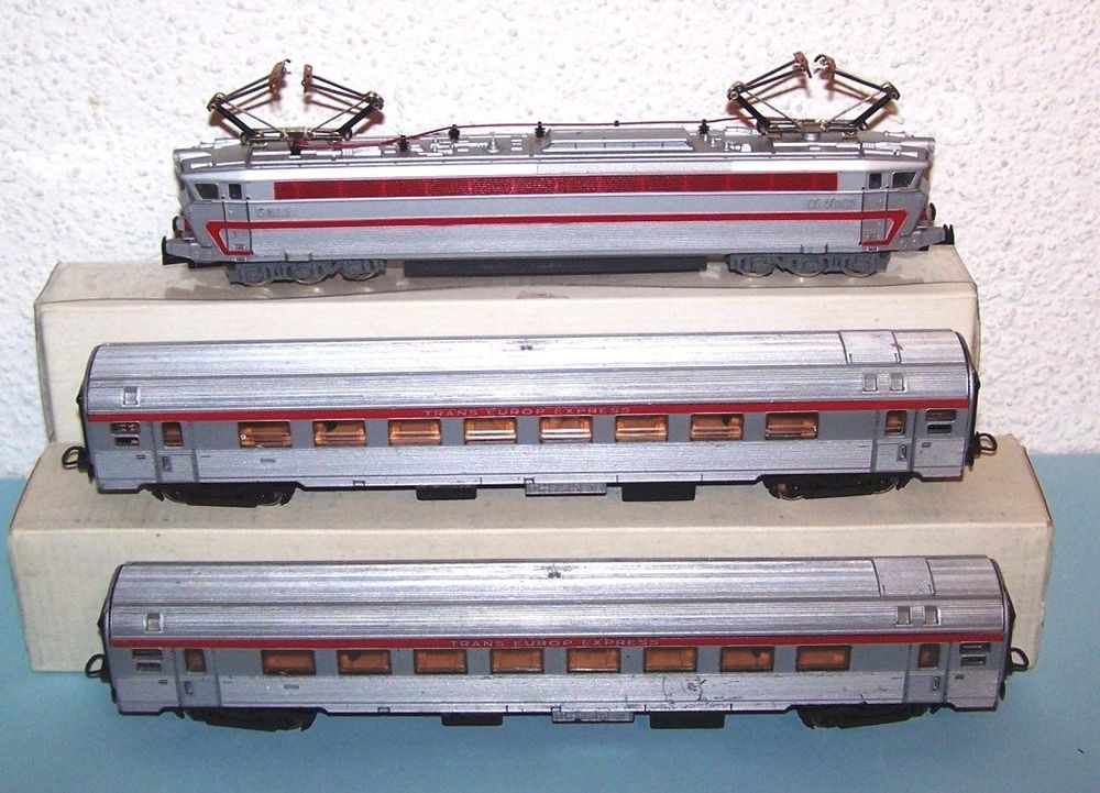 LIMA H0 8122 TEE -E-Lok SNCF CC 40101 + 2 TEE INOX-Wagen, DC (Gebraucht ...