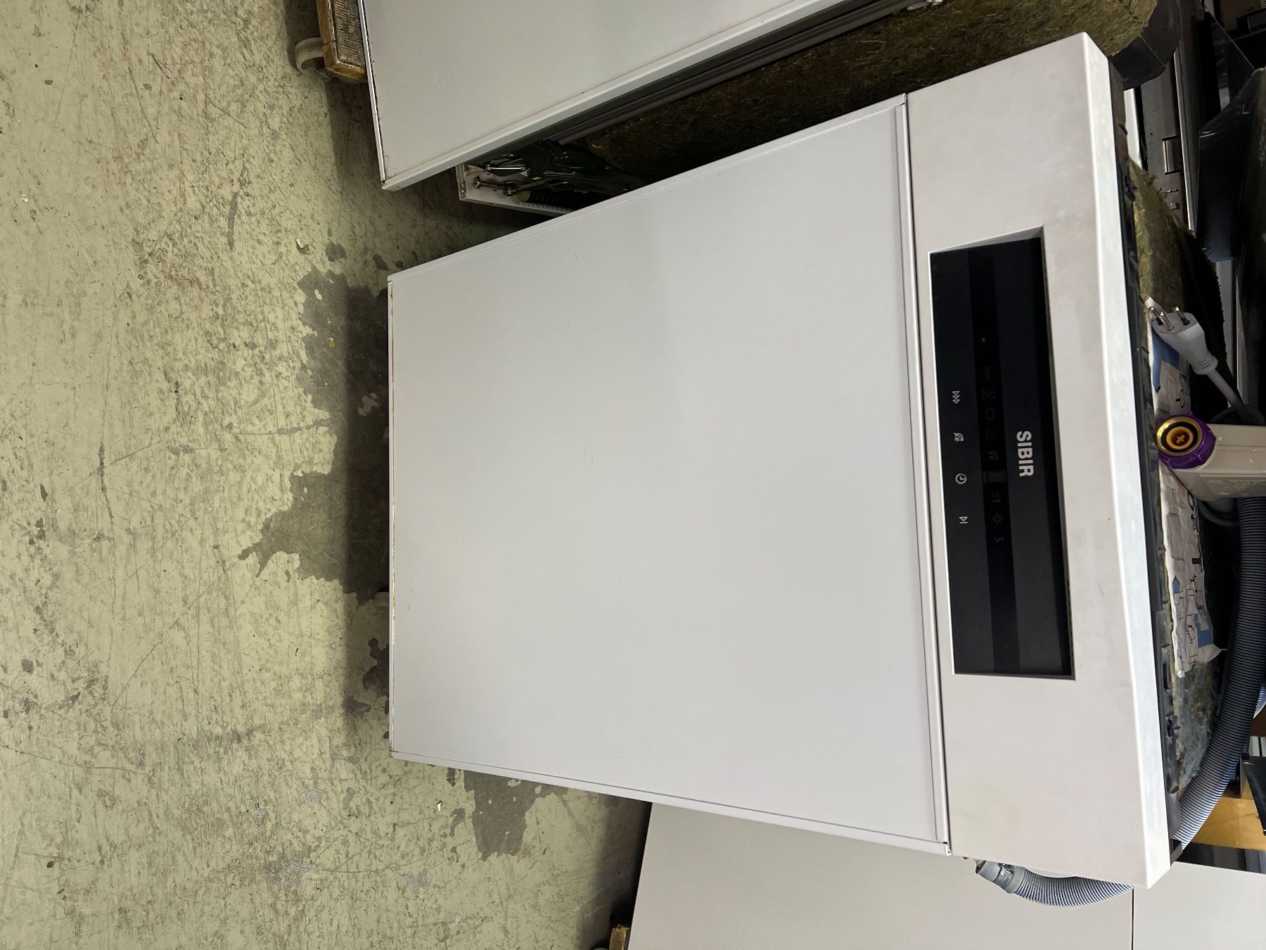 V-ZUG Adora S CH Norm Lieferung + Montage Gratis (Gebraucht) in Tuggen ...