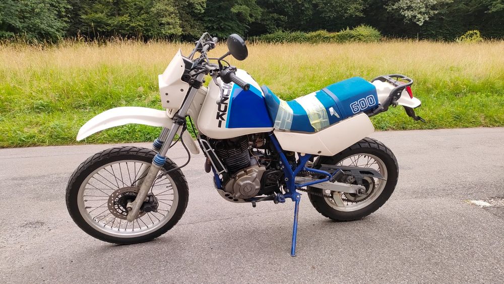 Suzuki DR 600 S (Gebraucht) in Kölliken für CHF 1311 – nur Abholung auf Ricardo kaufen