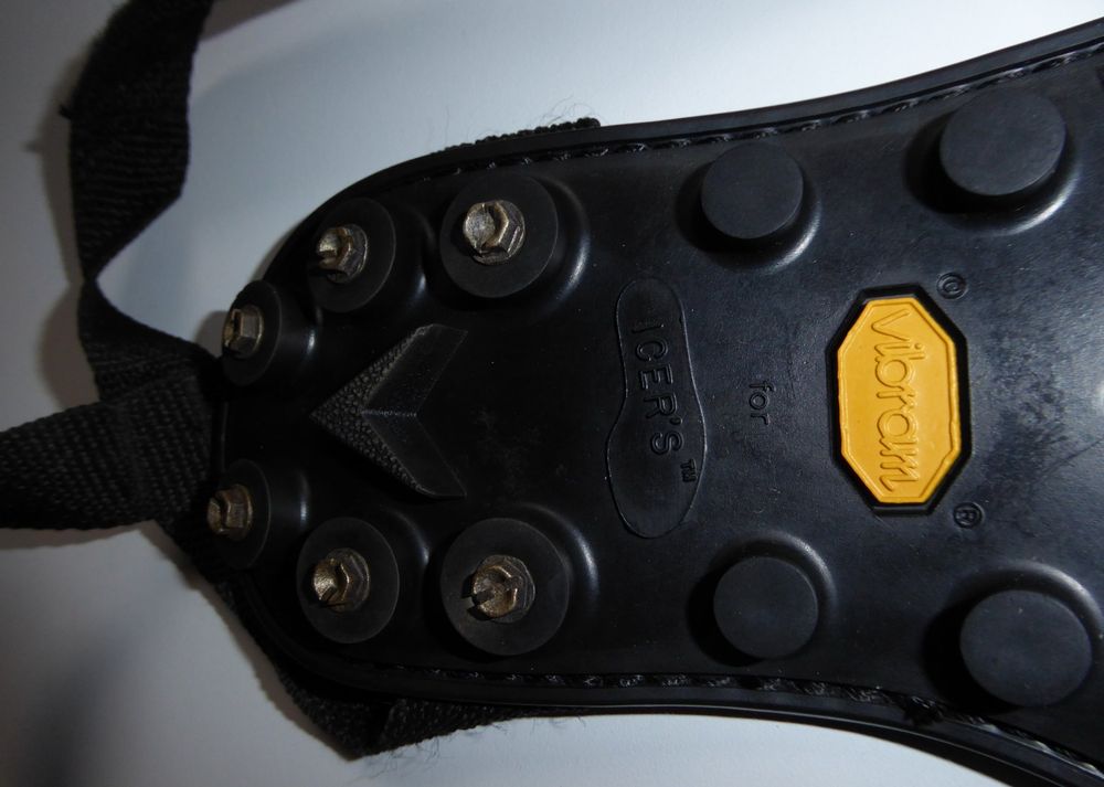 Icers Spikesohle S, Vibram sicheres Laufen auf Eis + Schnee (Gebraucht ...