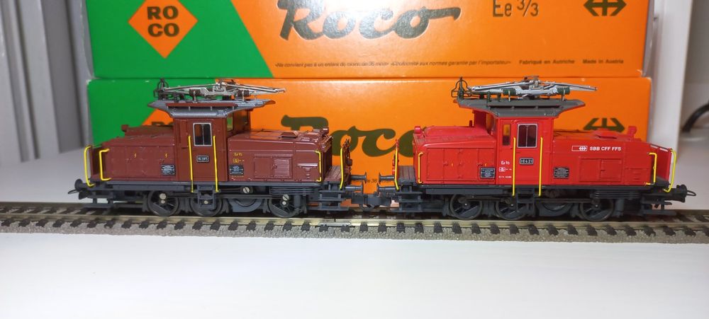 2x Roco 43528 & 43529 SBB Ee 3/3 braun und rot H0 1:87 DC | Kaufen auf Ricardo