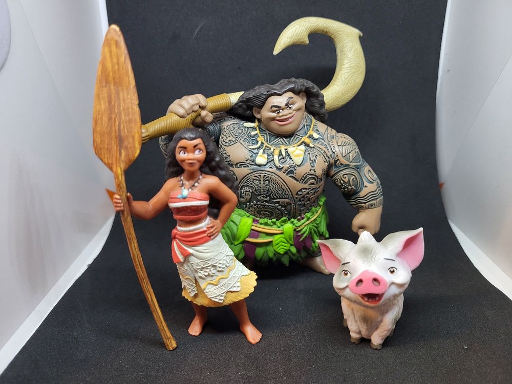 Disney Vaiana Figur Bullyland Maui, Vaiana, Pua (Gebraucht) in Ettiswil für CHF 15 – mit ...