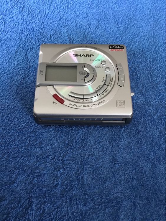 Portabler Minidisc Player+Recorder von Sharp (Gebraucht) in Spiez für ...
