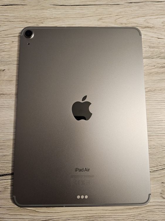 iPad Air (11 Zoll) Space Gray 256 GB + Apple Pencil! (Gebraucht) in ...