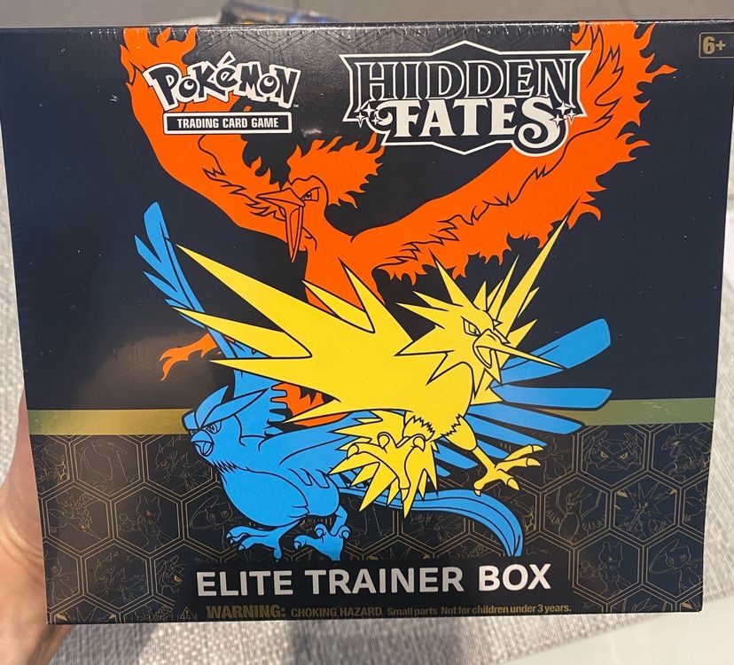 Pokemon Hidden Fates ETB (Neu und originalverpackt) in Amriswil für CHF ...