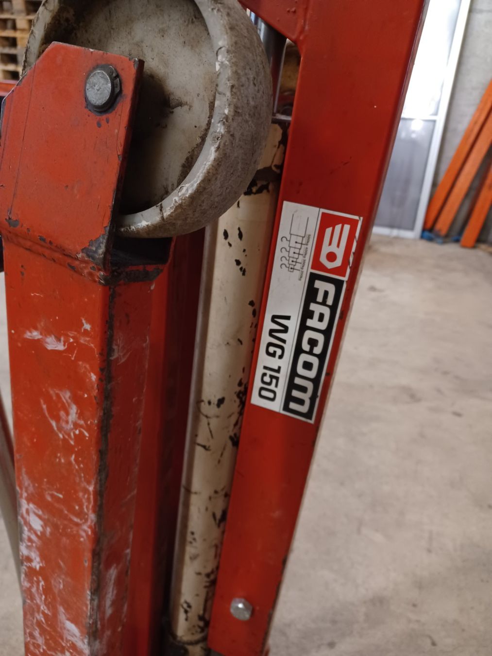 FACOM WG150 Stapler / Heber für Werkstatt & Lager (Gebraucht) in ...