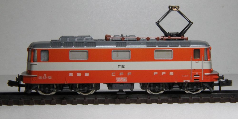 Re 4/4 II Swiss Express, Minitrix | Kaufen auf Ricardo