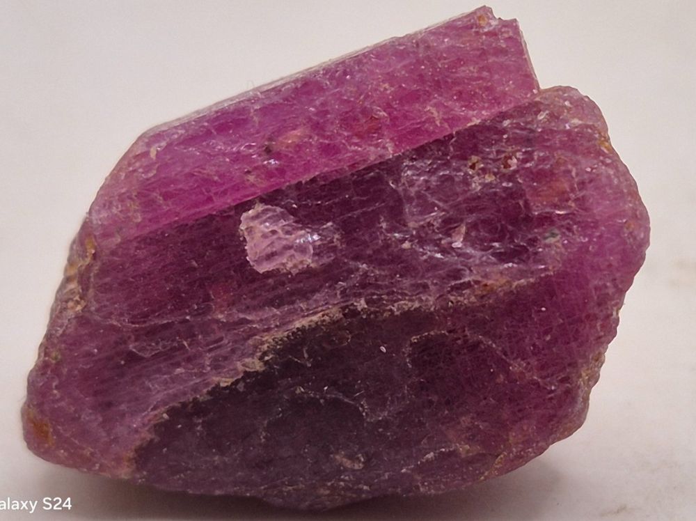 Rubin roh 31.9ct. Kamataka in Indien (Neu und originalverpackt) in ...