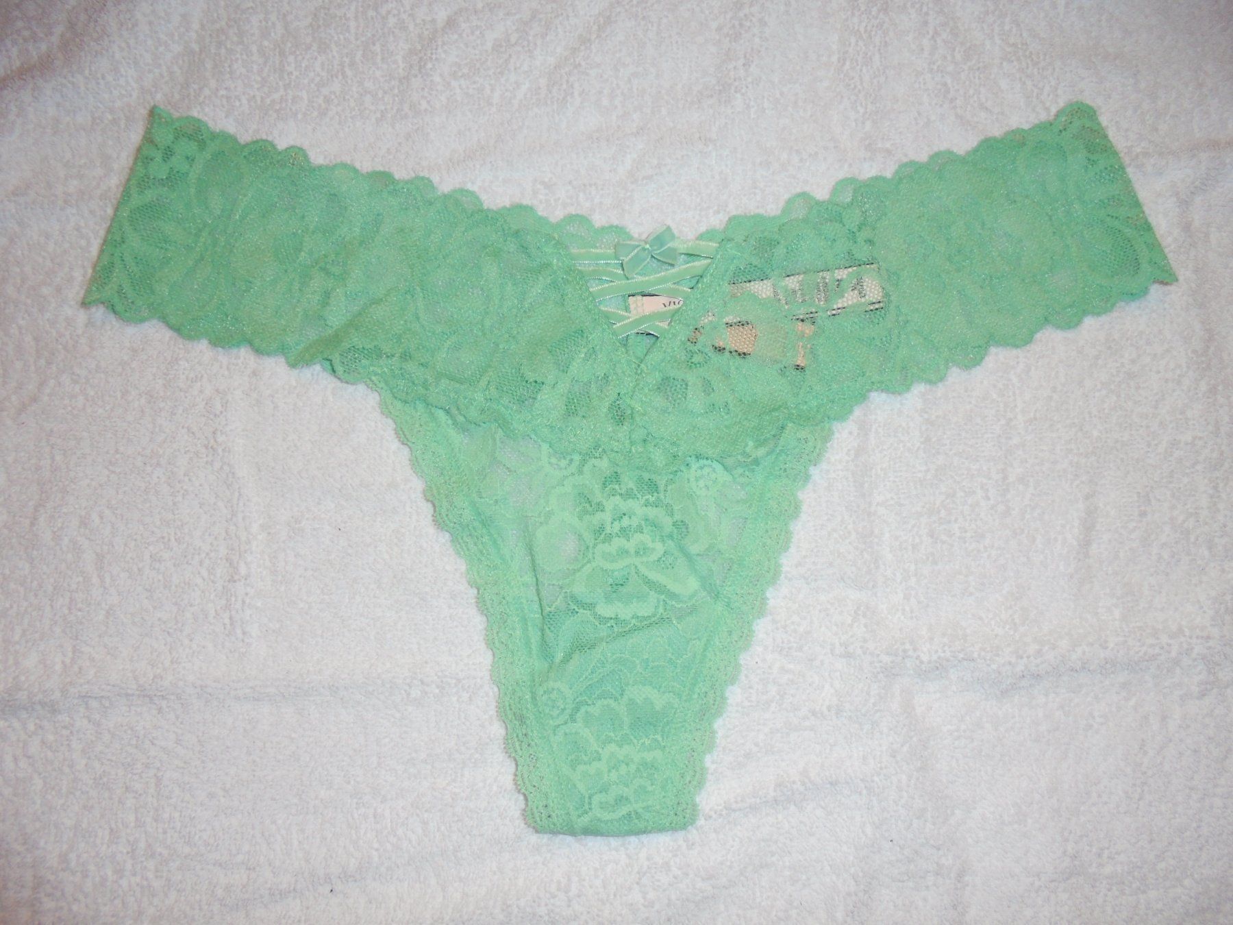 VICTORIA'S SECRET LACIE THONG, M, NEU, MIT RIEMCHENDETAIL... (Neu und ...