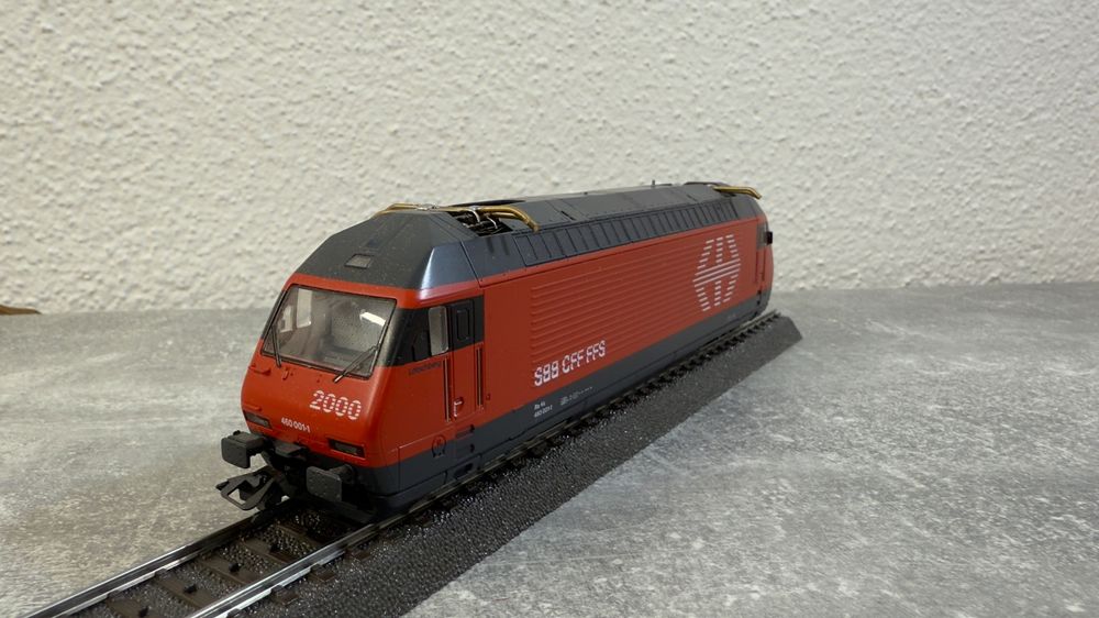 Roco Re 460 SBB CFF FFS "2000" Lötschberg H0 / AC in OVP (Gebraucht) in ...