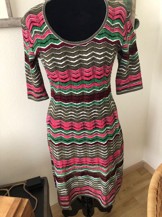 Missoni-Style Strickkleid, bunt Gr. 38 (Gebraucht) in Reinach BL für CHF 59 – mit Lieferung auf ...