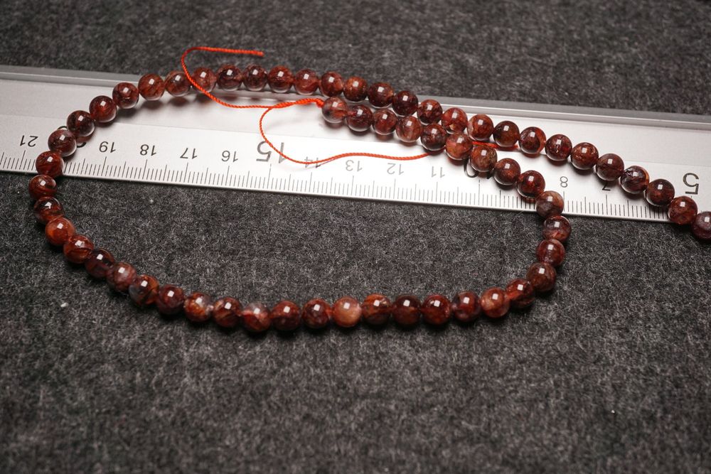 Bergkristall mit Hämatiteinschlüsse 6mm Strang Hämatoidquarz (Neu und ...