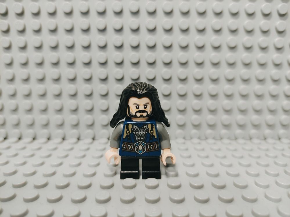 Lego Hobbit Minifigur Thorin Oakenshield ab 1.- | Kaufen auf Ricardo