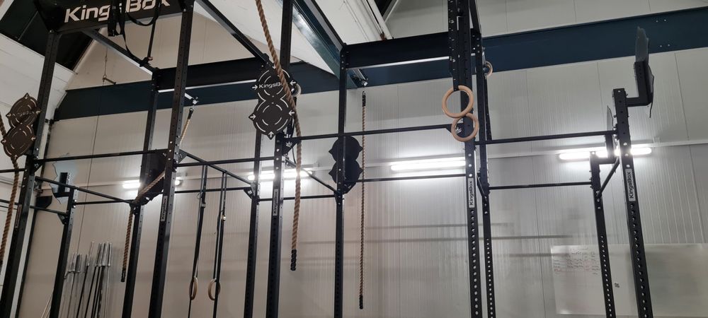 Kingsbox RIG Equipment aus CrossFit Box (Gebraucht) in für CHF 2500 ...