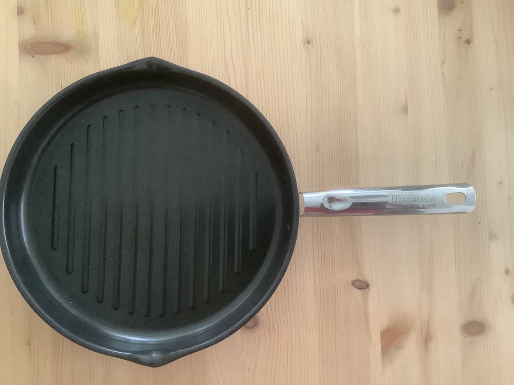 Grillpfanne von Thomas (Gebraucht) in Büttikon AG für CHF 10 – mit ...