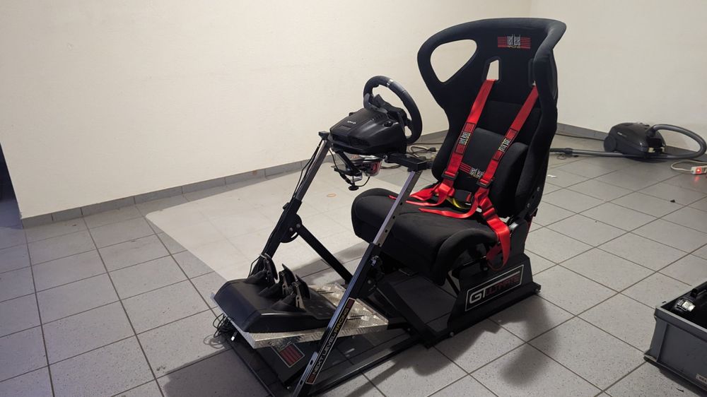 Race Sim Rig / Playseat | Kaufen auf Ricardo