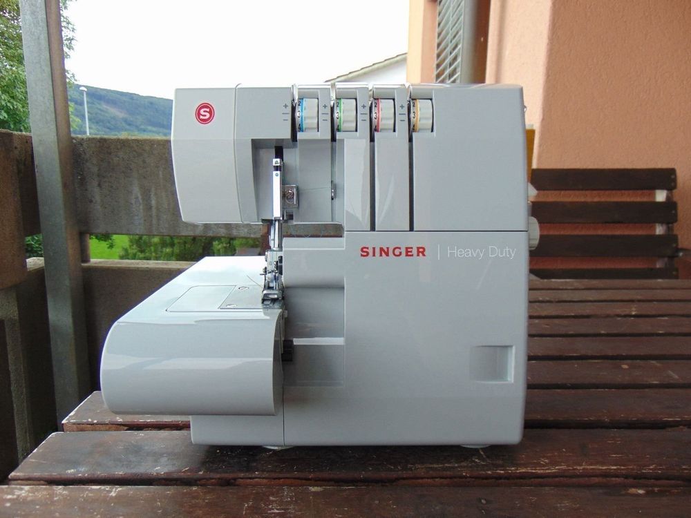 Overlock Nähmaschine Singer Heavy Duty, neu, ab Fr. 1.-- (Neu und ...