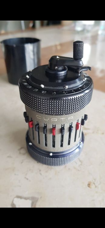 Curta II calculatrice RARE sans numéro (Gebraucht) in Bursinel für CHF ...