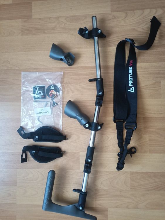 Pro Tube VR Gun Stick Oculus Quest 2 R S (Gebraucht) in Riniken für CHF ...
