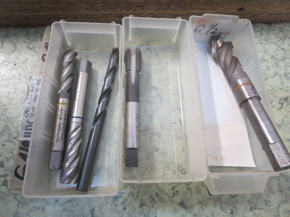 5 x Maschinen Gewindebohrer Zollgrössen bis 1/2" (Gebraucht) in ...