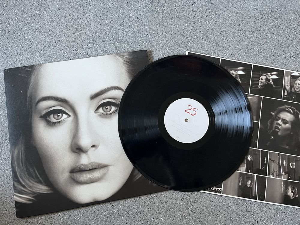 Adele 25 - Vinyl Platten (Gebraucht) in Chur für CHF 10 – mit Lieferung auf Ricardo kaufen