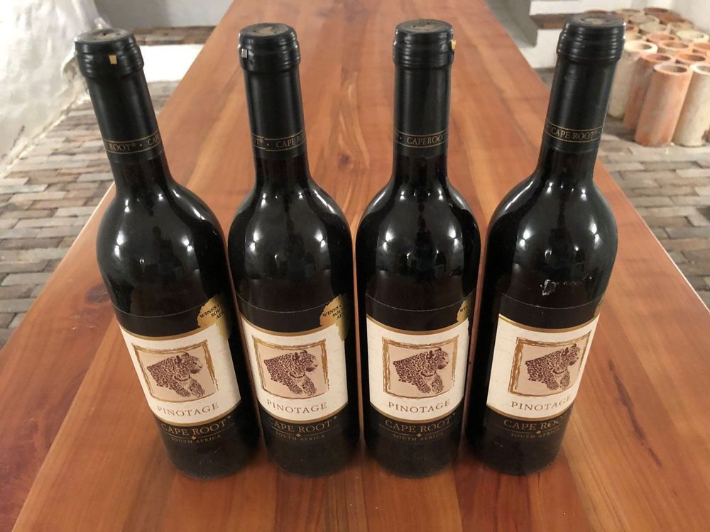4 Flaschen Cape Root 2017 (Neu (gemäss Beschreibung)) in Erlinsbach für ...
