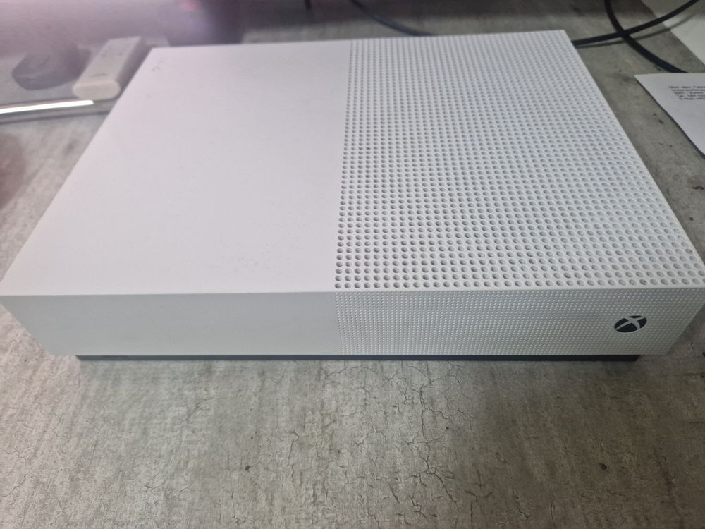 Xbox One S All Digital Edition (1 TB) – Perfekt für digitale (Gebraucht ...