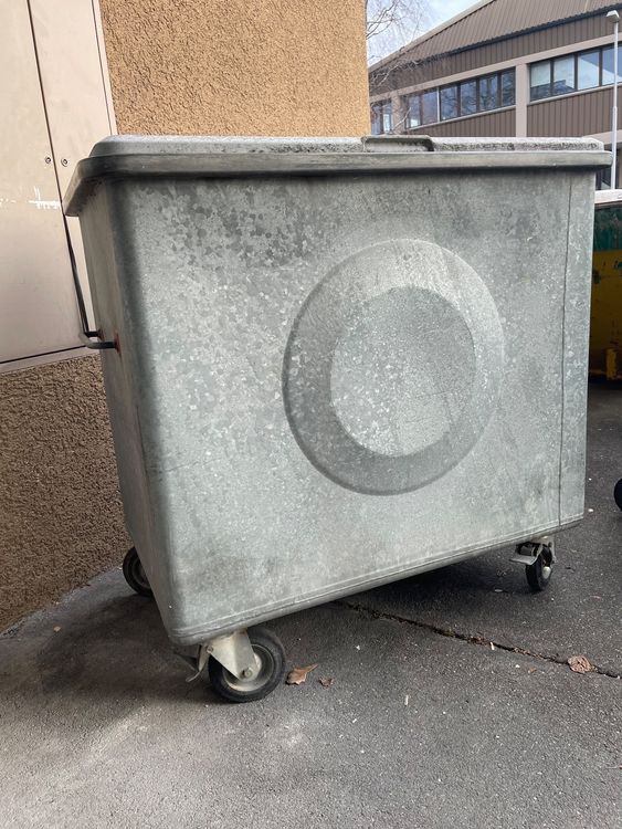 Müllcontainer (Gebraucht) in Unterägeri für CHF 70 – nur Abholung auf ...