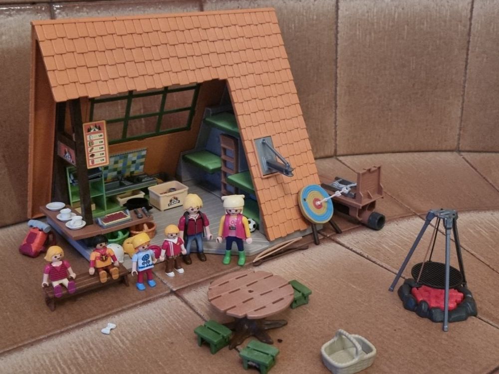 Playmobil Lagerhaus mit Zubehör und Figuren (Gebraucht) in für CHF 20 ...