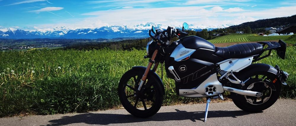 Super Soco TC Max - Elektro Motorrad | Acheter sur Ricardo