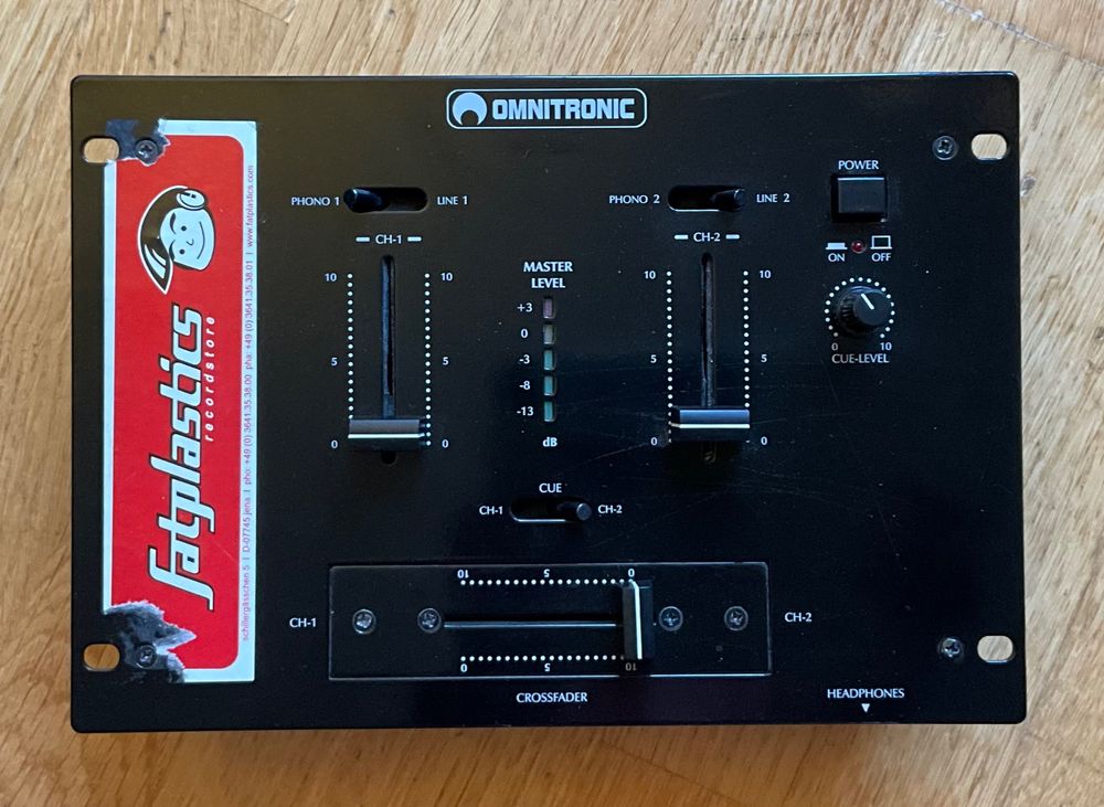 2 Kanal DJ Battle Mixer, Omnitronic DJ-24 | Kaufen auf Ricardo