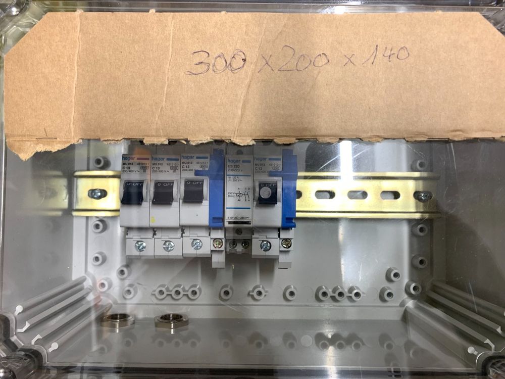 AP Kasten robust mit Inhalt LS (Gebraucht) in Dintikon für CHF 22 – mit ...