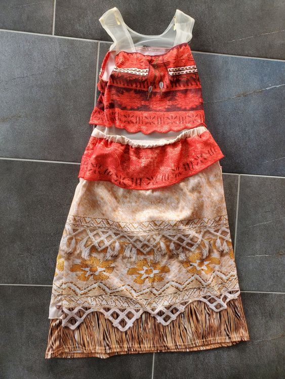 Vajana Kostüm (Gebraucht) in Schwarzsee für CHF 10 – mit Lieferung auf ...