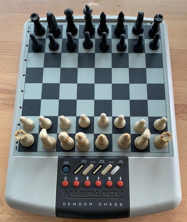 Saitek Kasparov Sensor Chess Vintage (Gebraucht) in Bassersdorf für CHF 20 – mit Lieferung auf ...