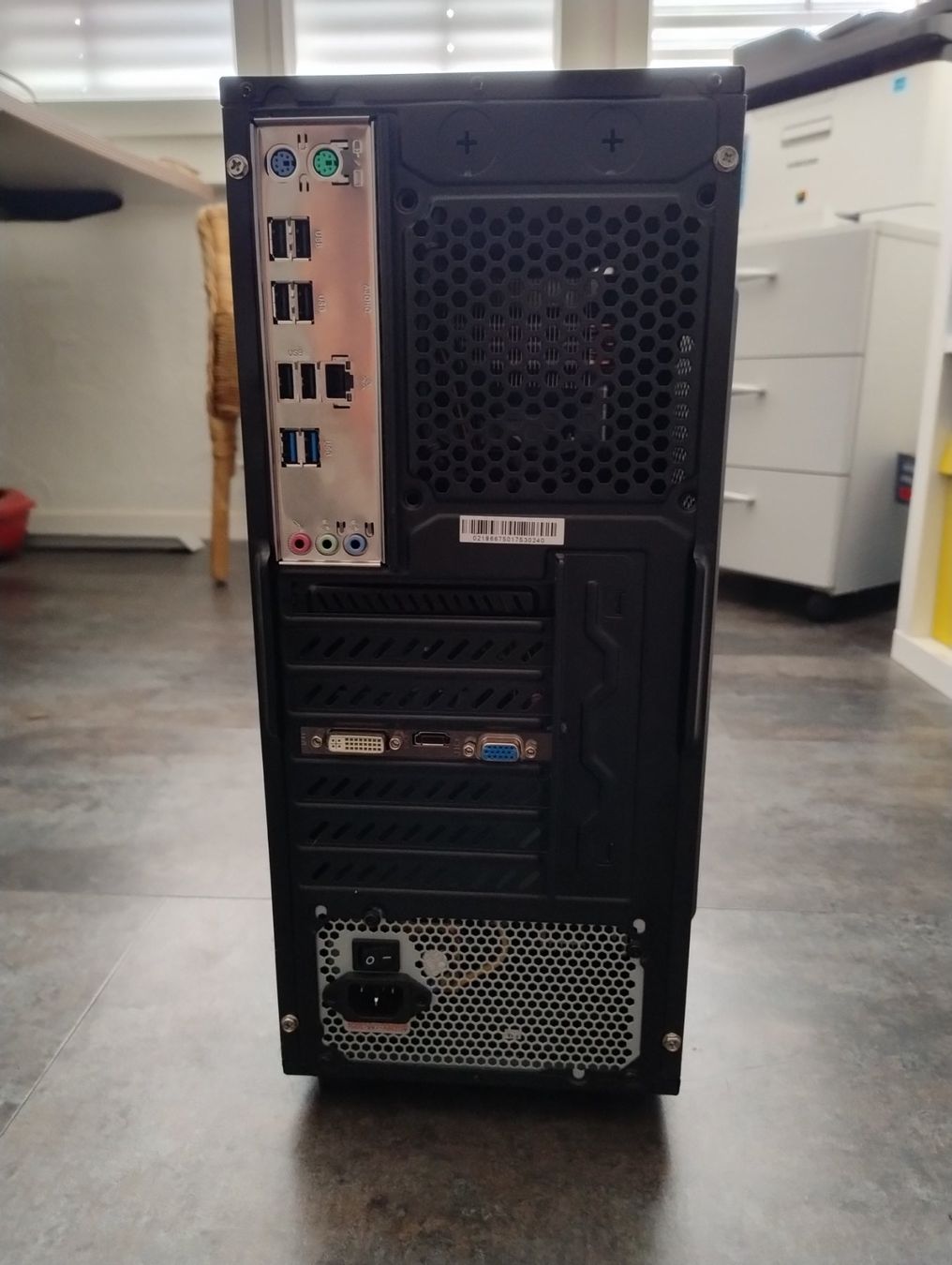 Windows 11 PRO PC ASRock, AMD, 16GB RAM, 480GB SSD, DVD RW (Gebraucht ...