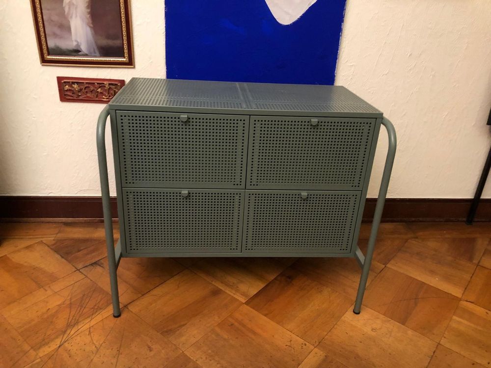 IKEA NIKKEBY Kommode mit 4 Schubladen, grau-grün (Neu (gemäss Beschreibung)) in Zürich für CHF ...