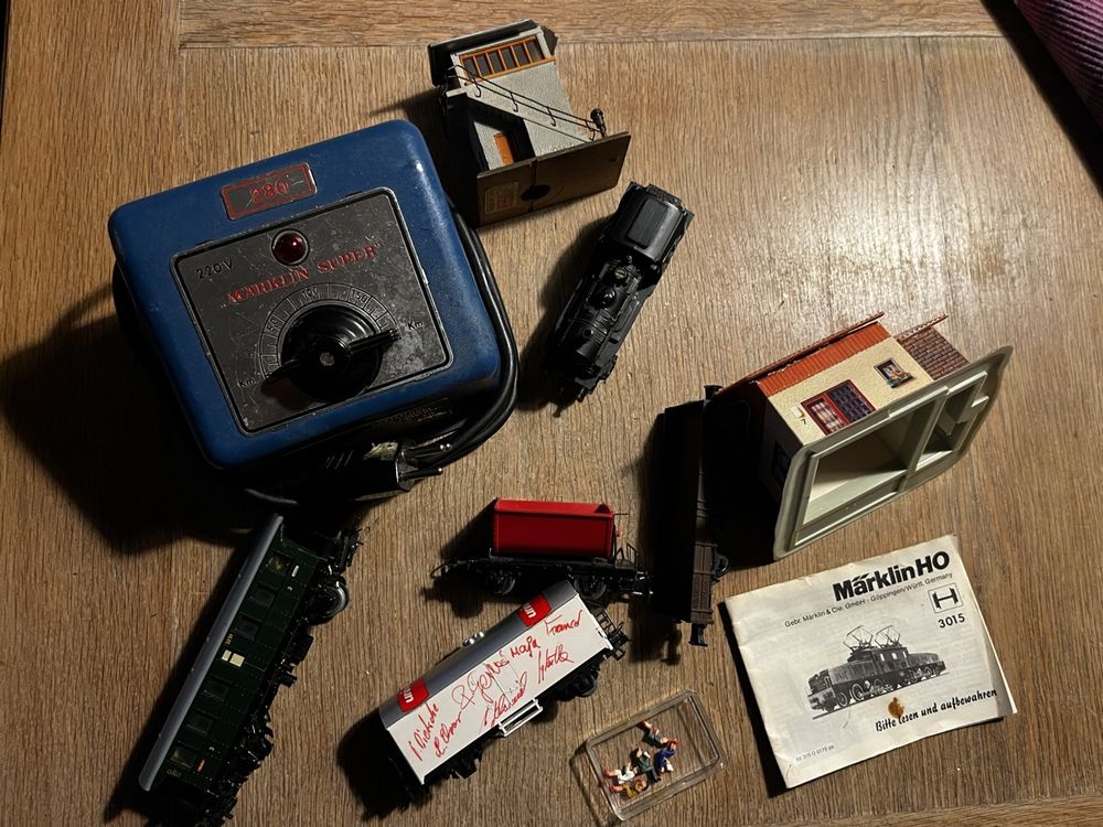 Märklin Transformer 280, Wagen, Lock, Figuren etc (Gebraucht) in ...