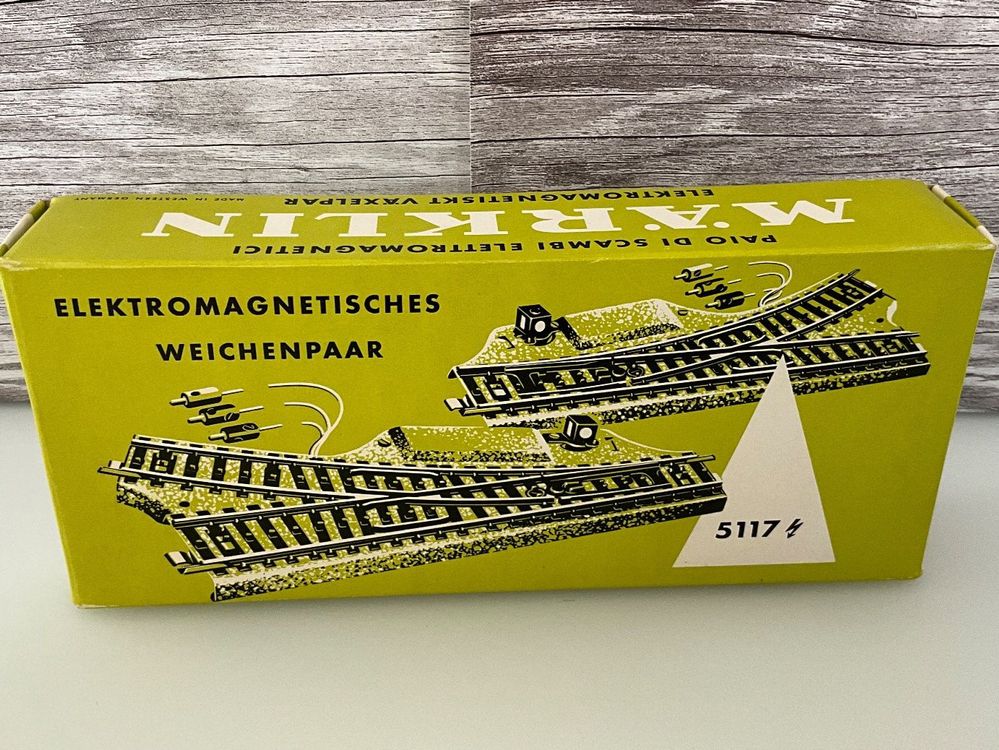 Märklin 5117 _ 2 x elektr. Weiche links und rechts _ Spur H0 (Gebraucht ...