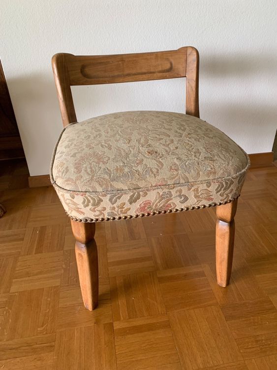 Stuhl Hocker (Gebraucht) in Schindellegi für CHF 25 – nur Abholung auf Ricardo kaufen
